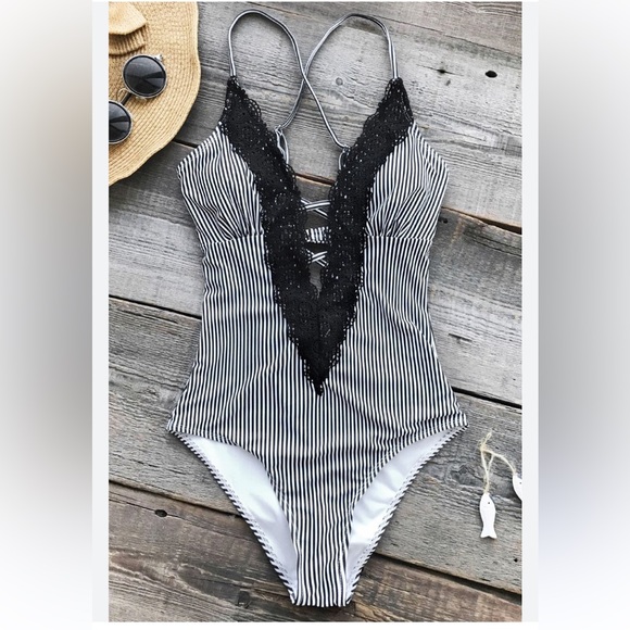 laura in | Swim | Laura In Bikini Bathing | Poshmark